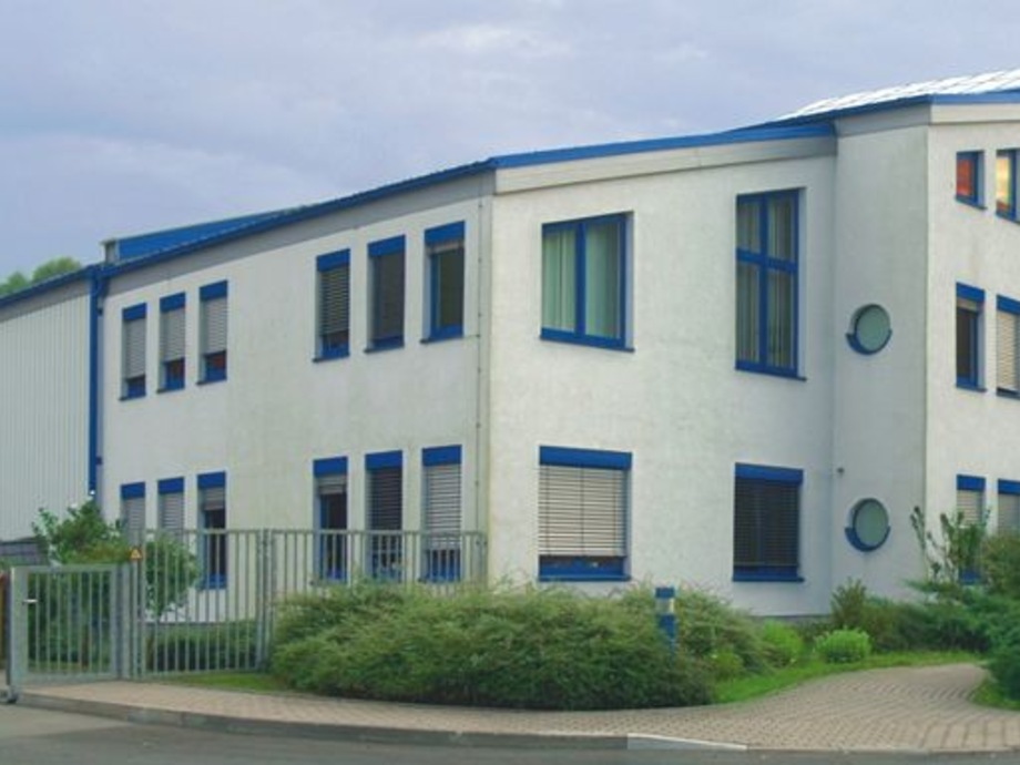 20 Jahre Prefa in Deutschland - BAUMETALL